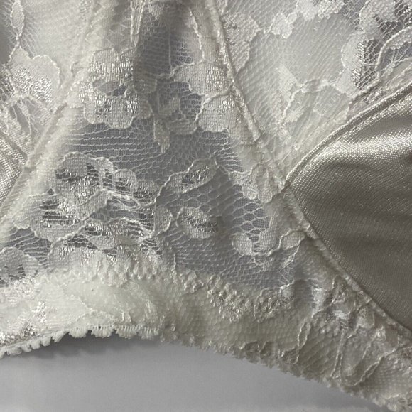 Comfort Choice | Intimates & Sleepwear | Comfort Choice White Wirefree ...